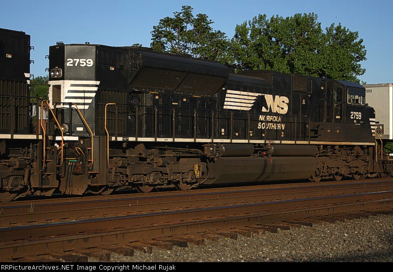 NS 2759